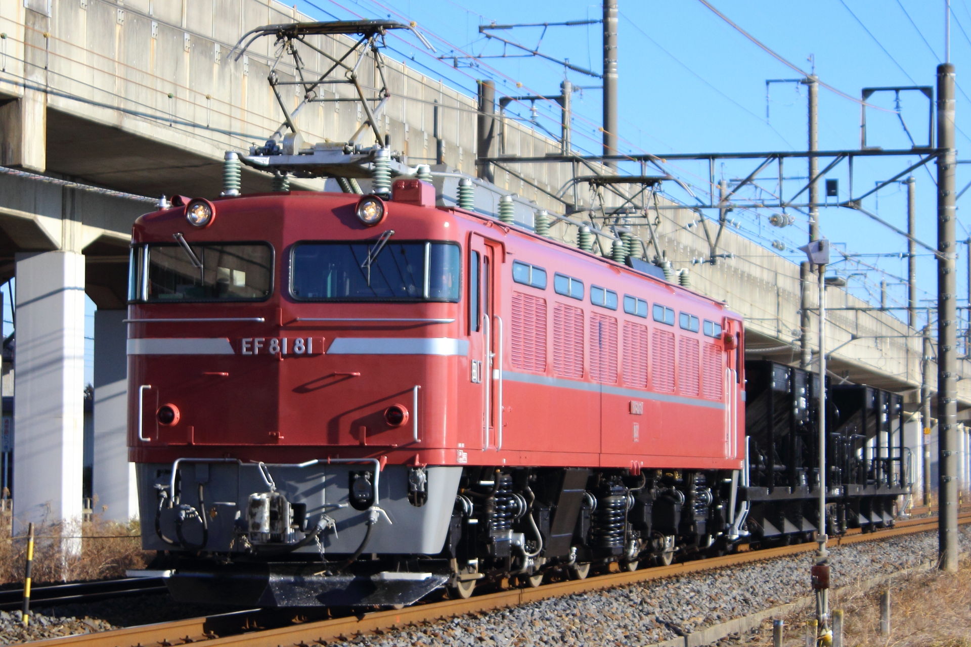 2018/2/14 E233系(H015)KY出場、EF81 81牽引宇都宮配給 - 瞬を撮り上げる