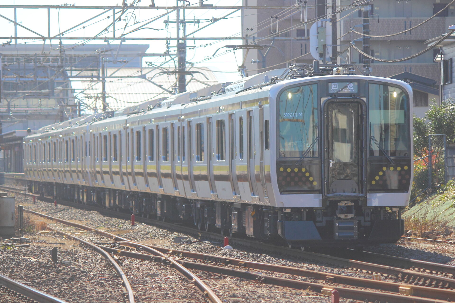 2021/11/12 E131系(TN10+TN9)回送 - 瞬を撮り上げる