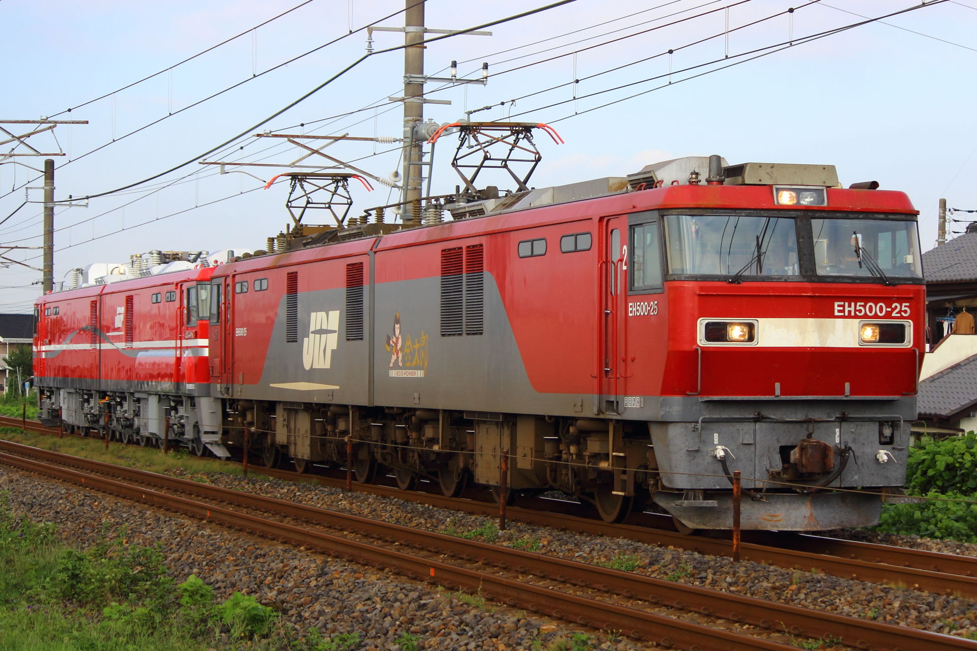 2016/8/31 EH800-17甲種輸送 - 瞬を撮り上げる