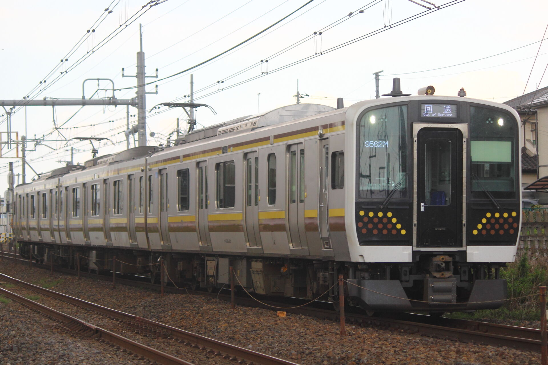 2023/5/11 E131系(TN14)臨時回送 - 瞬を撮り上げる